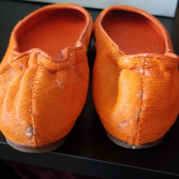 Alice + Olivia | Shoes | Alice Olivia Calf Hair Flats In Orange | Poshmark